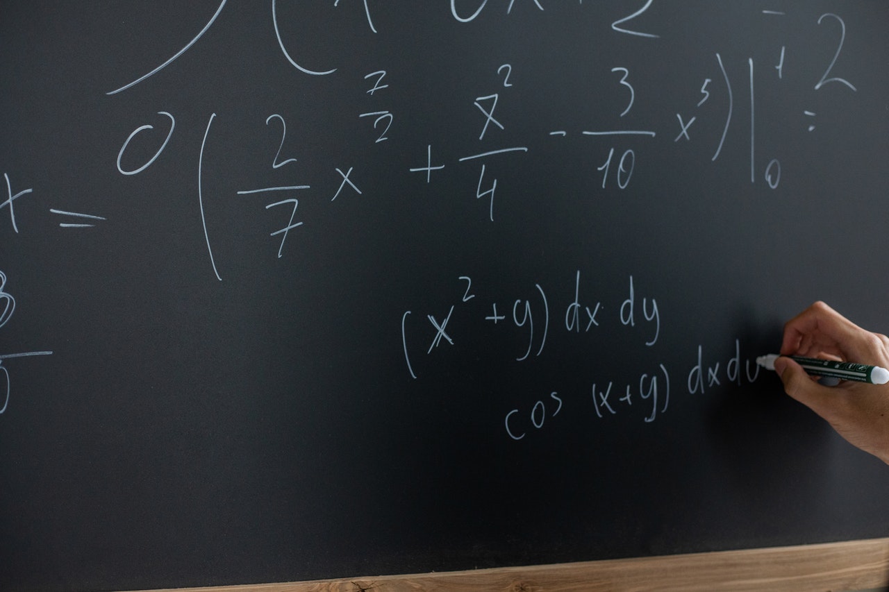 EXPRESIONES ALGEBRAICAS - Curso para la UNAM